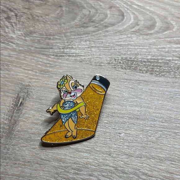 Disney | Jewelry | Disney Chipmunk Brooch With Gold And Blue Accents ...